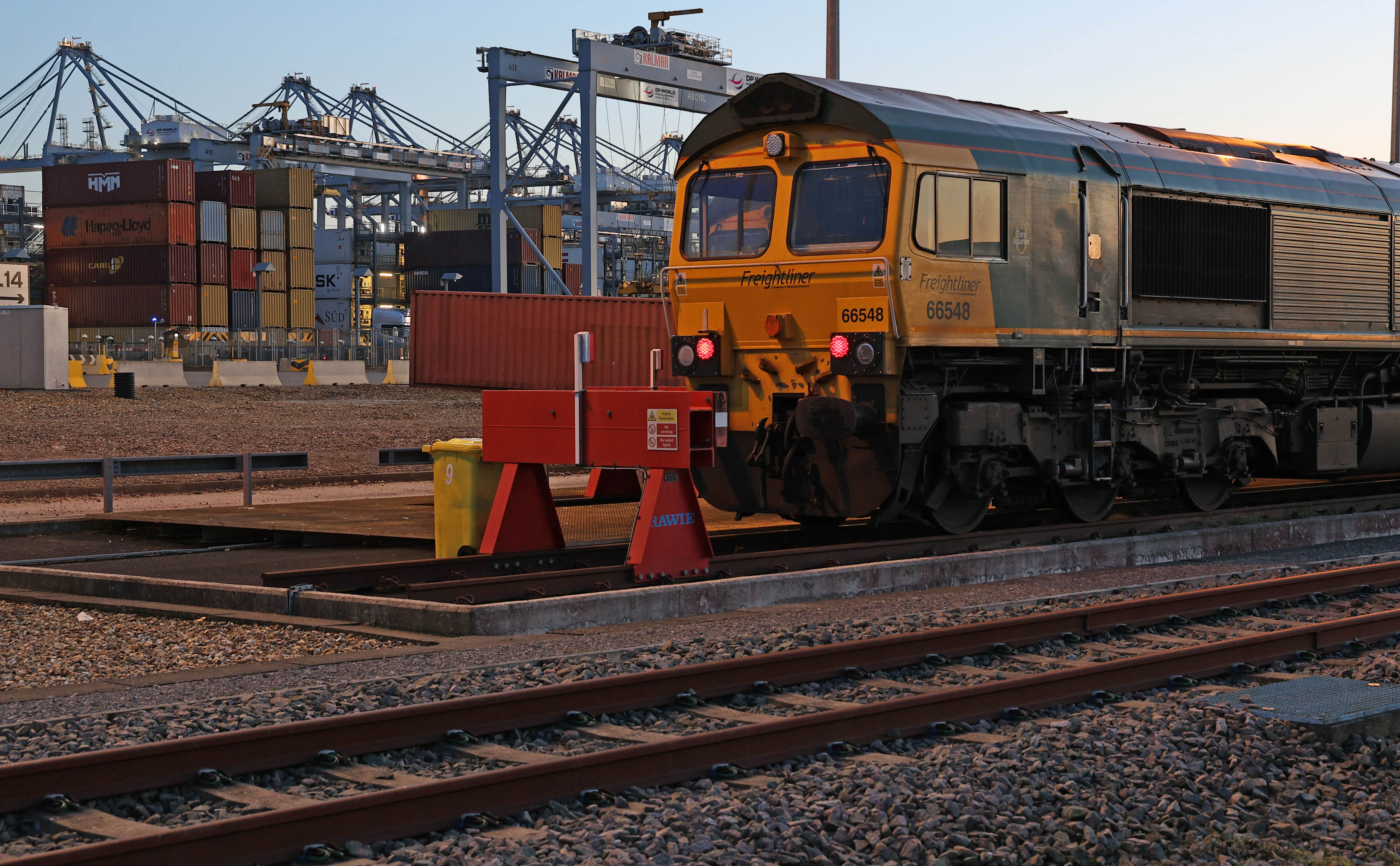 United Kingdom | Inter Port Rail Booking Services - DP World Rail
